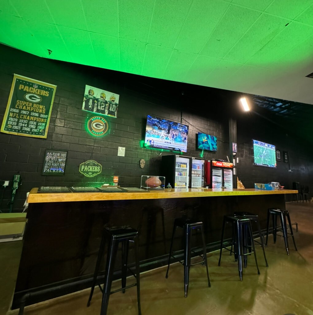 Tee Time | Washington’s Largest Indoor Mini Golf